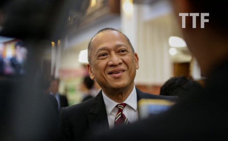 Nazri Aziz buat pengumuman esok, beberapa ahli parlimen dijangka tarik ...